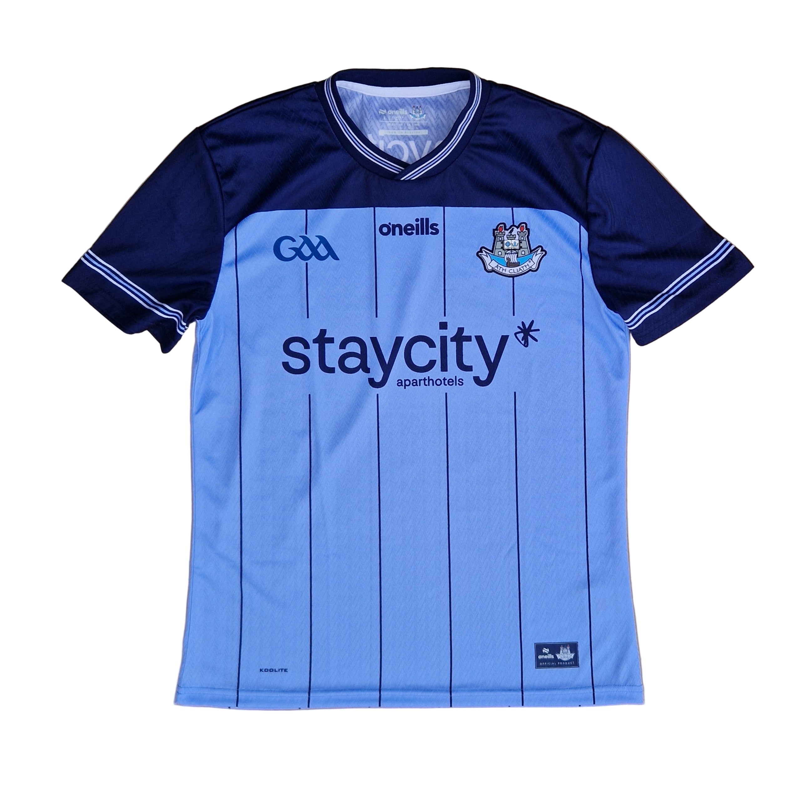 Tight Fit 2026 Dublin GAA Jersey (Excellent) L – onsidejerseys
